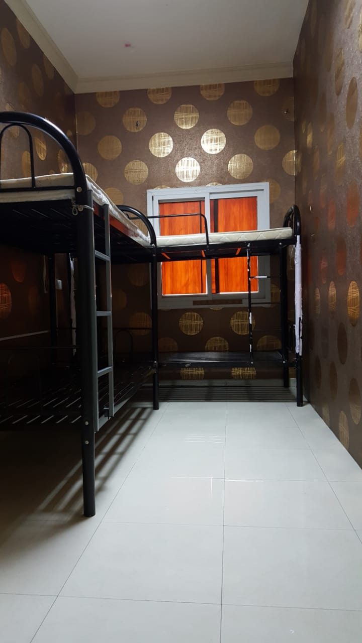 Fully Coved Partition For Couples In Bur Dubai Aed 1000 Per Month ...